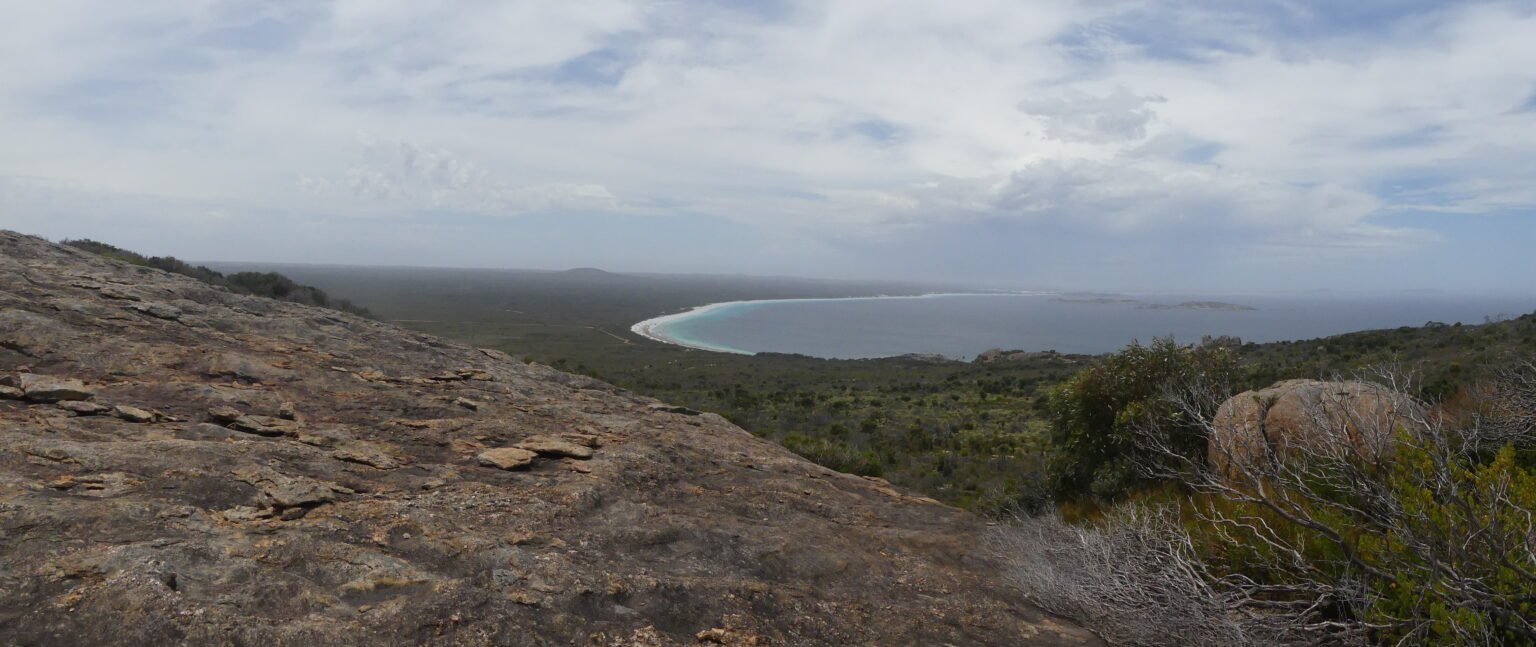Lucky Bay to Mississippi Hill Walk and Return – All Over Australia