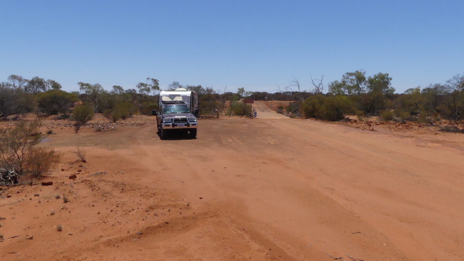 Leonora to Lake Ballard – All Over Australia